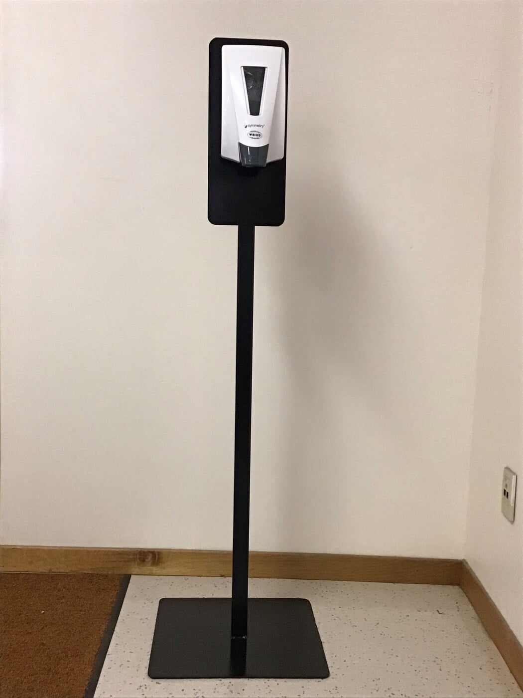 Universal Personal Hygiene Stand